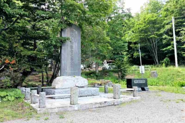 駐車場から徒歩1分！札幌市西区の「平和の滝」で気軽に自然を満喫してみよう！